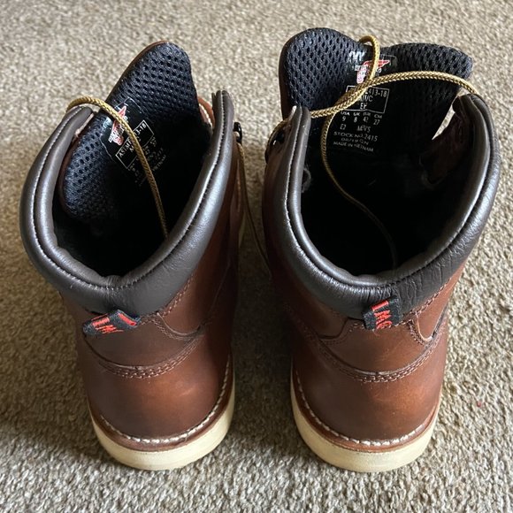 Red Wing | Shoes | Nwot Red Wing Boots Traction Tred 245 Steel Toe ...